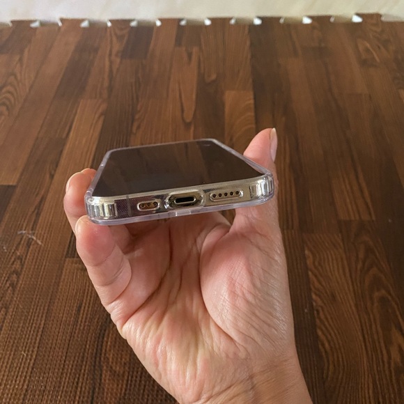 Accessories | Iphone 13 Pro Magnasafe Case | Poshmark